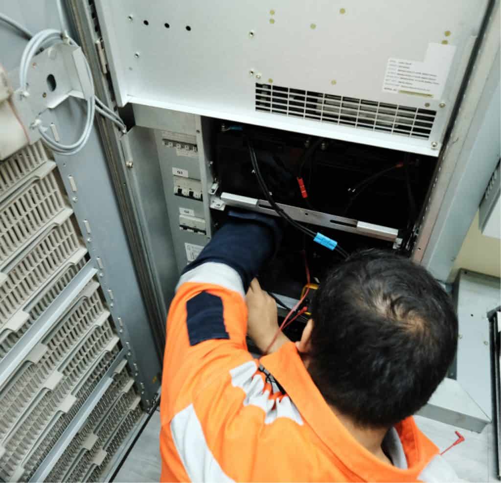 Data Center Facility Service